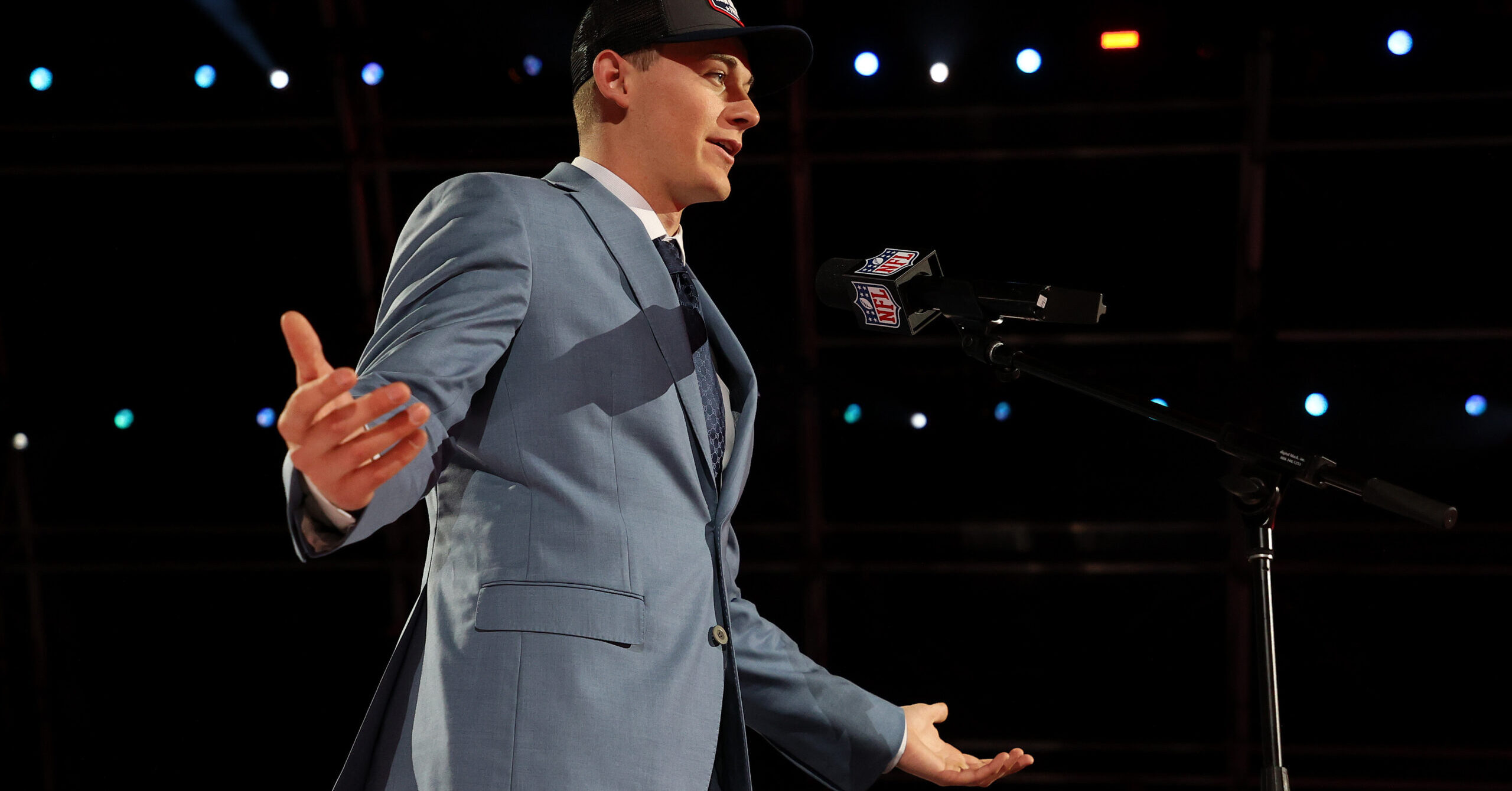 A Wild NFL Draft, Rodgers Drama, and a Big Mac Fest With Warren Sharp ...