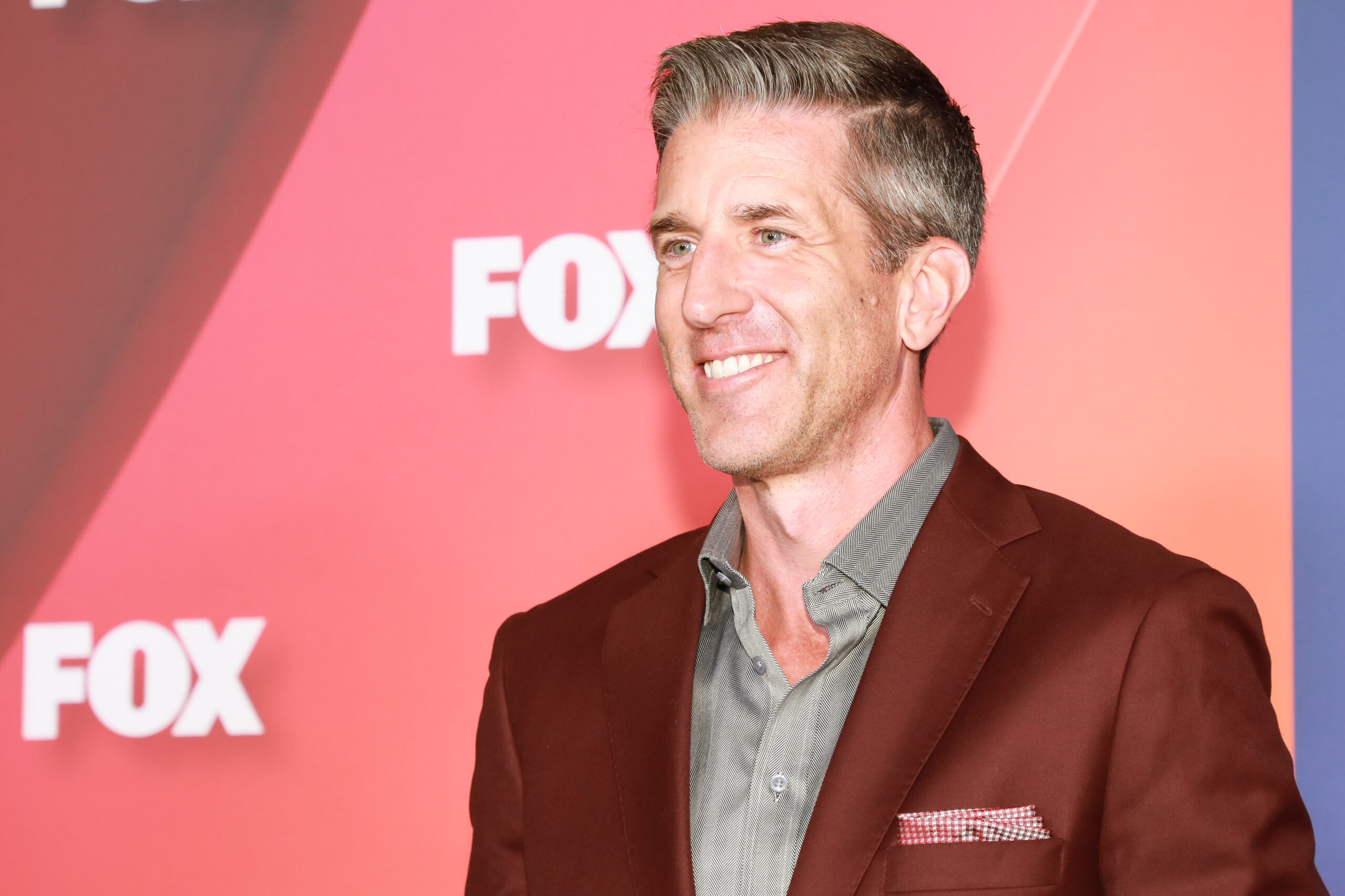 Fox’s Kevin Burkhardt on Calling Games, Selling Cars, and Learning Via ...