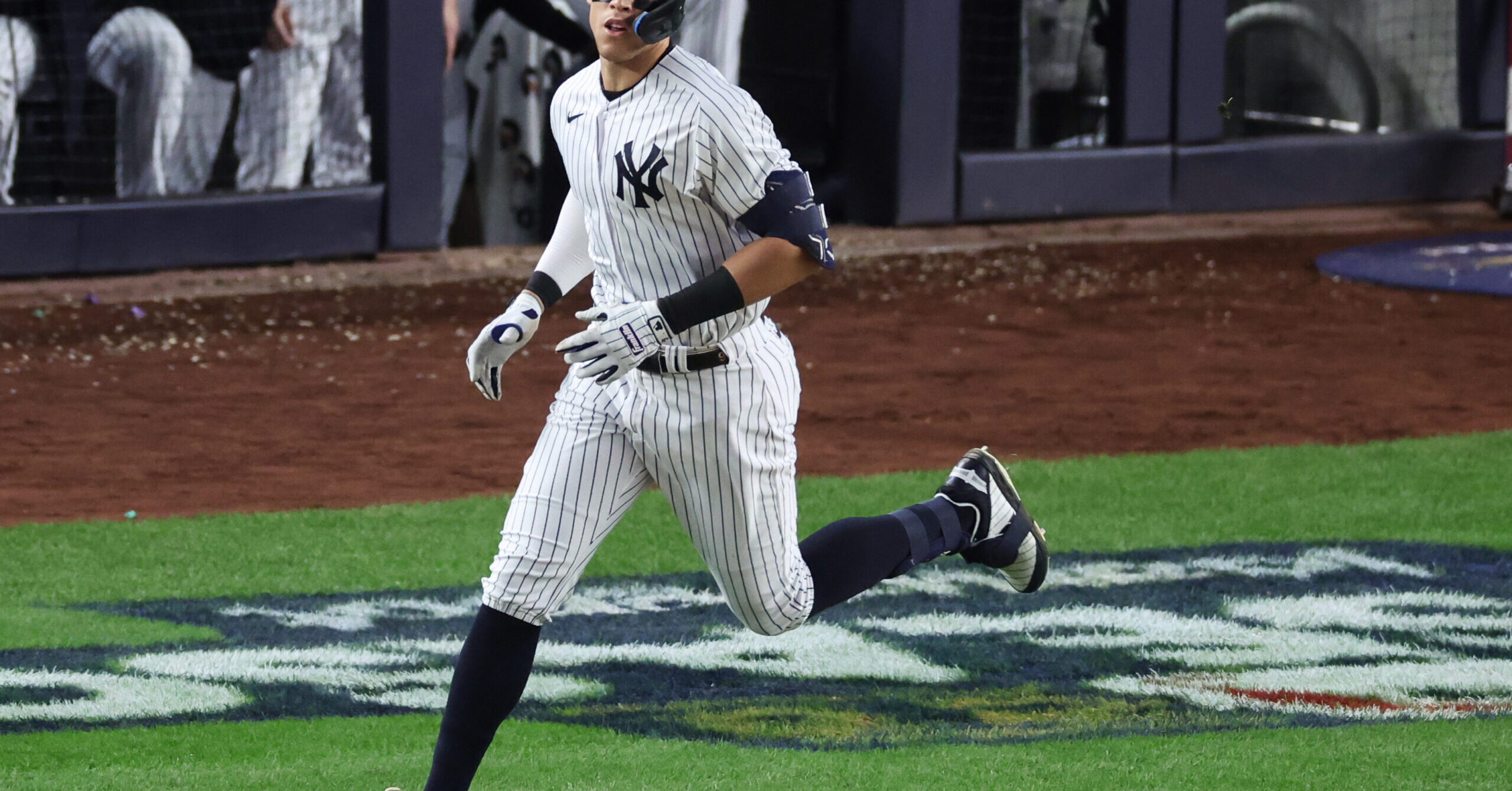 NFL Headlines, Aaron Judge Staying in New York, and Wax Update With ...
