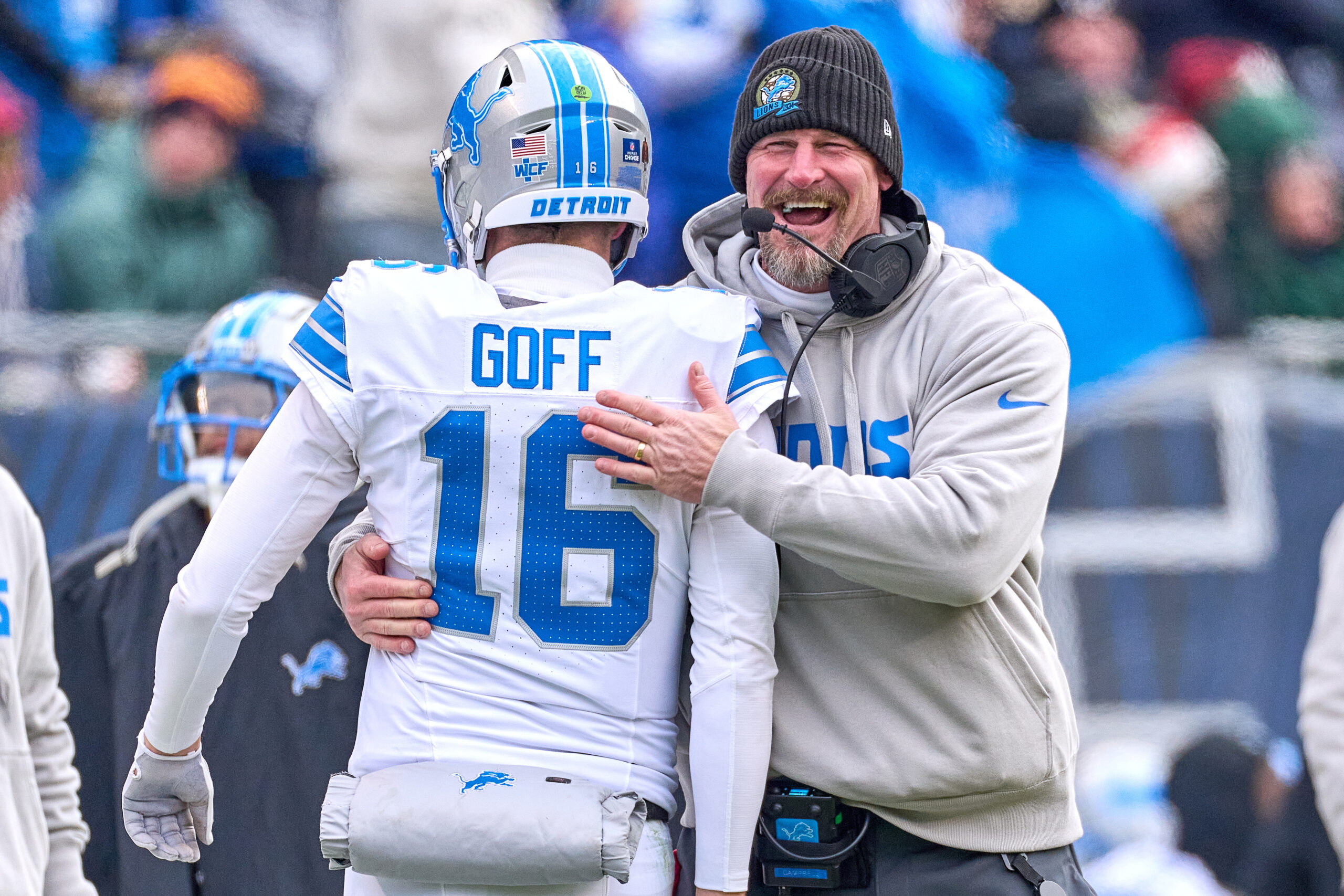 Week 17 NFL Recap, CFP Quarterfinals Preview, and Betaches! - The Ringer