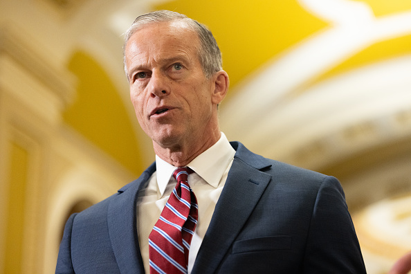 Congress of 2025 and the Gulf of America With Hans Nichols - The Ringer