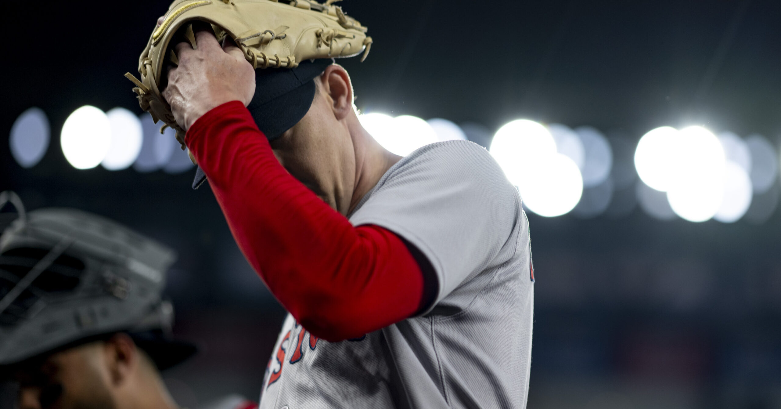 A Rough Weekend in Texas for the Sox With Ian Cundall - The Ringer