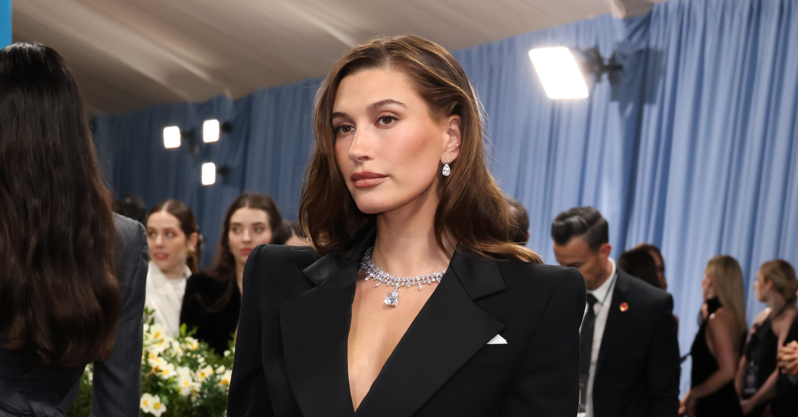 Hailey Bieber’s Vogue Cover, Tom Cruise Loves Popcorn, and Headlines ...