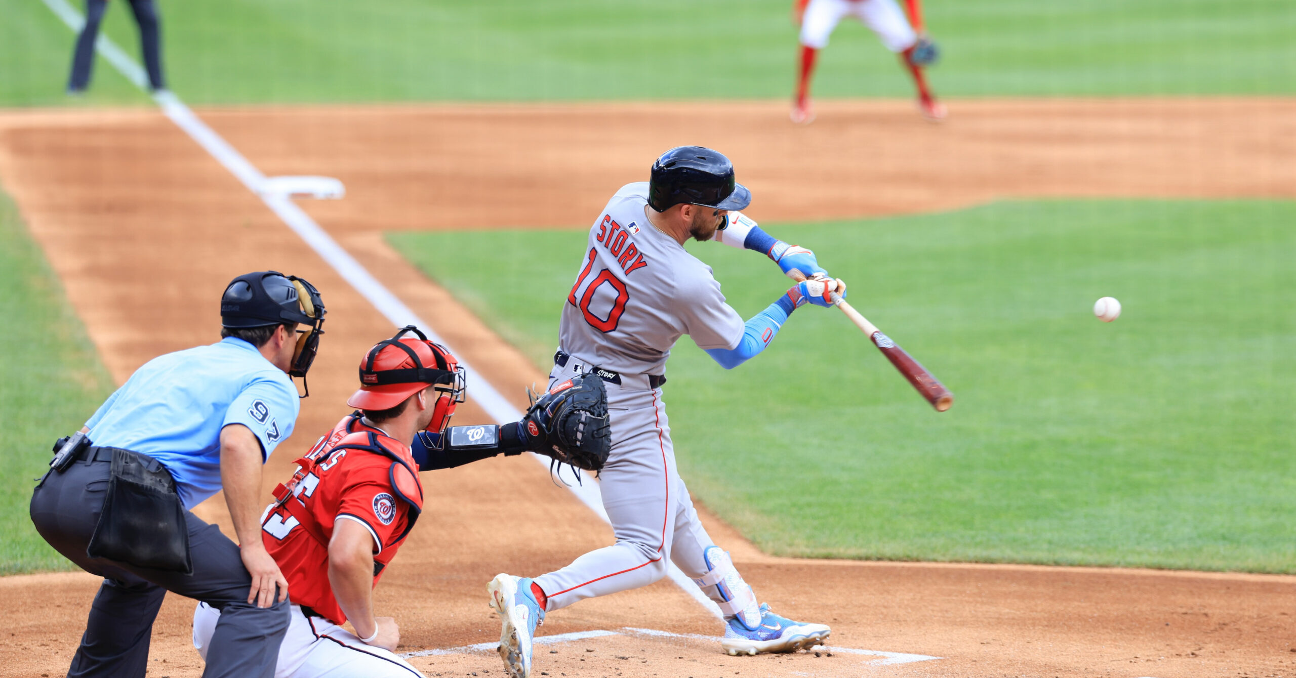 A Big Weekend for the Sox With Kevin Hench - The Ringer