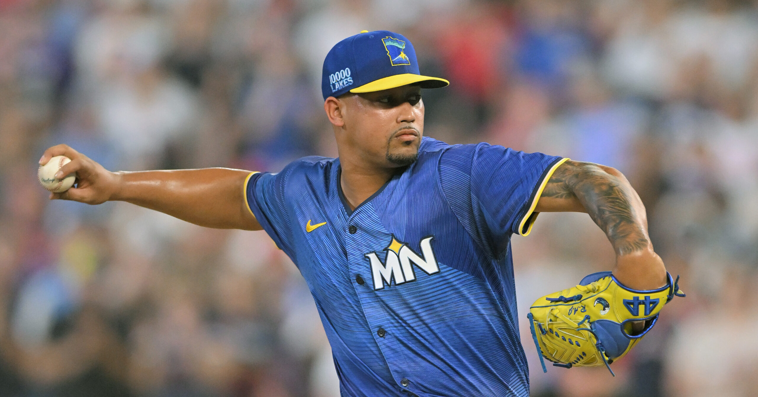 Emergency Pod: Phillies Trade for Jhoan Duran! - The Ringer