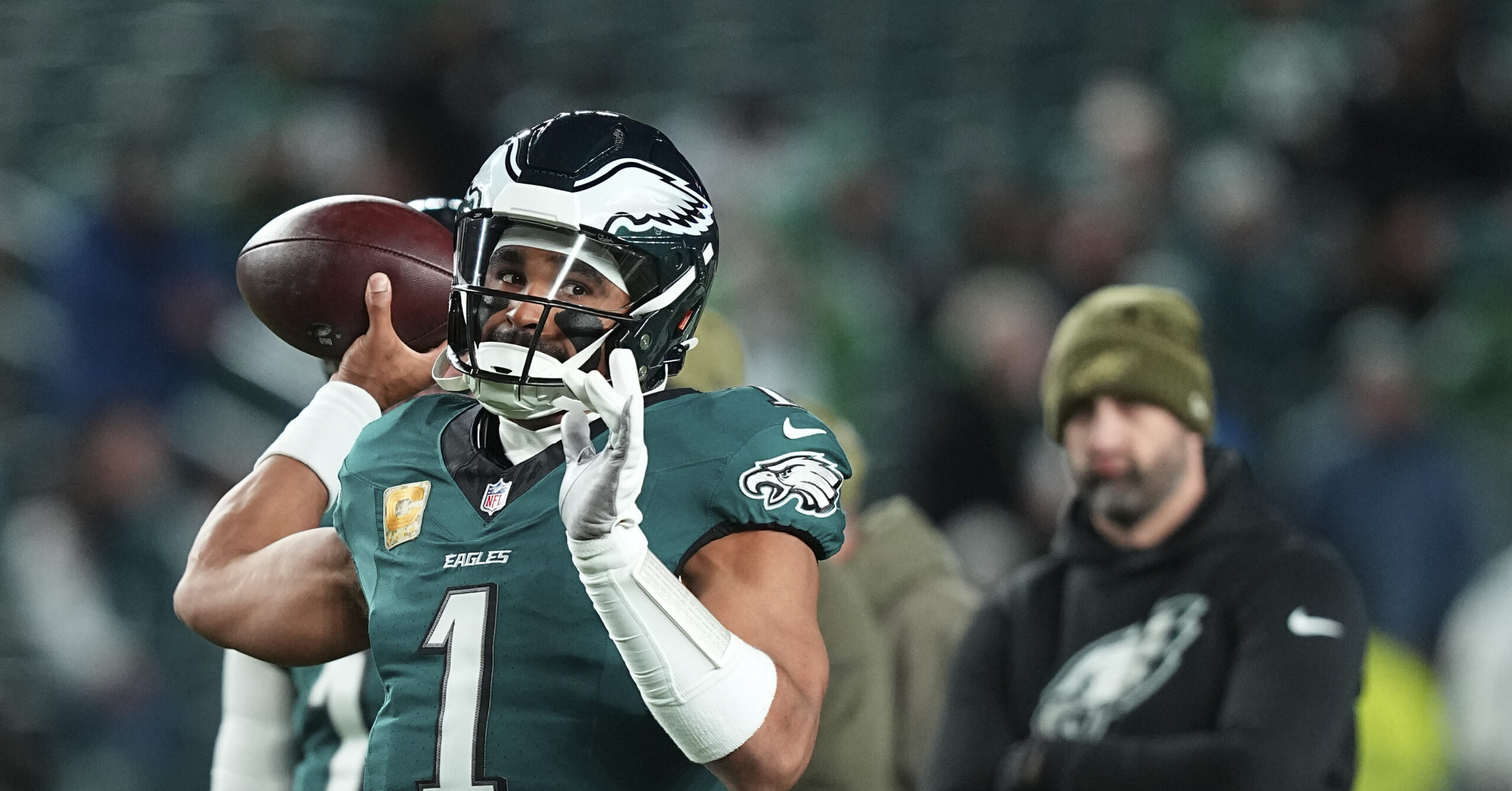 Eagles-Cowboys Predictions and Mailbag With Zach Berman! - The Ringer